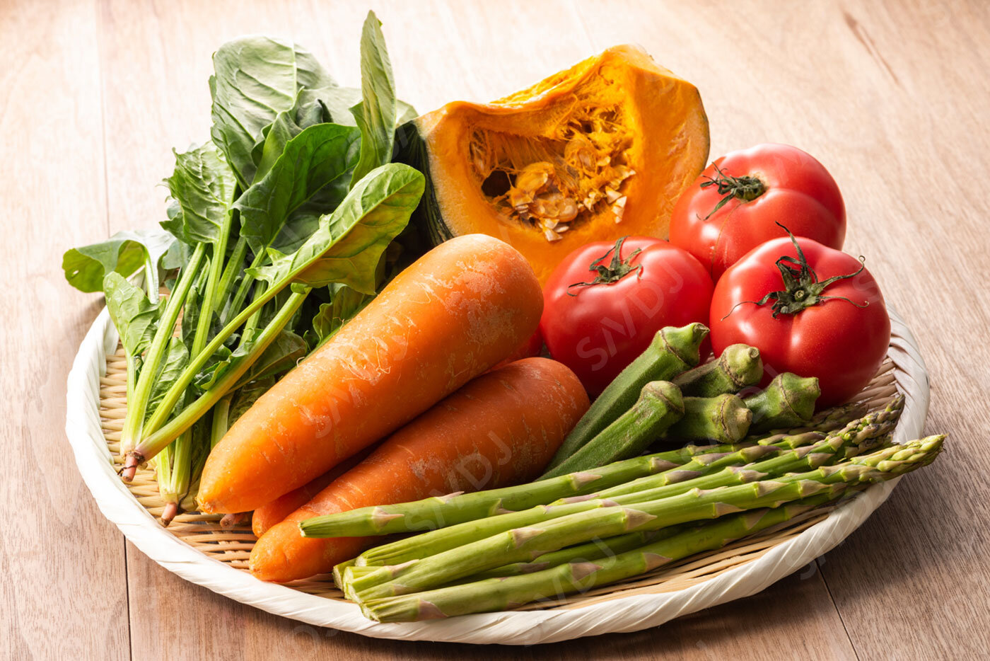 皮膚カロテノイド値が心血管イベントリスクと逆相関 日本人健診データの解析結果 | スポーツ栄養Web【一般社団法人日本スポーツ栄養協会（SNDJ）公式情報サイト】